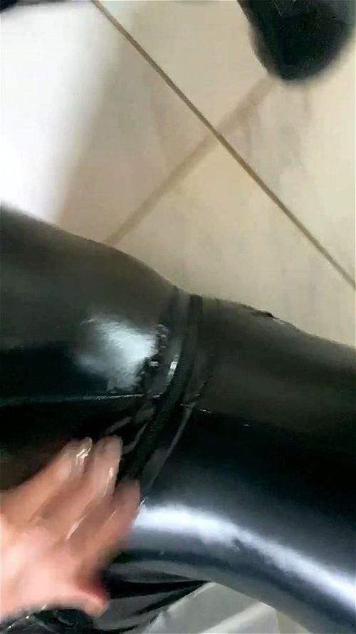 Watch Vinyl Latex Fetish Milf Porn Spankbang